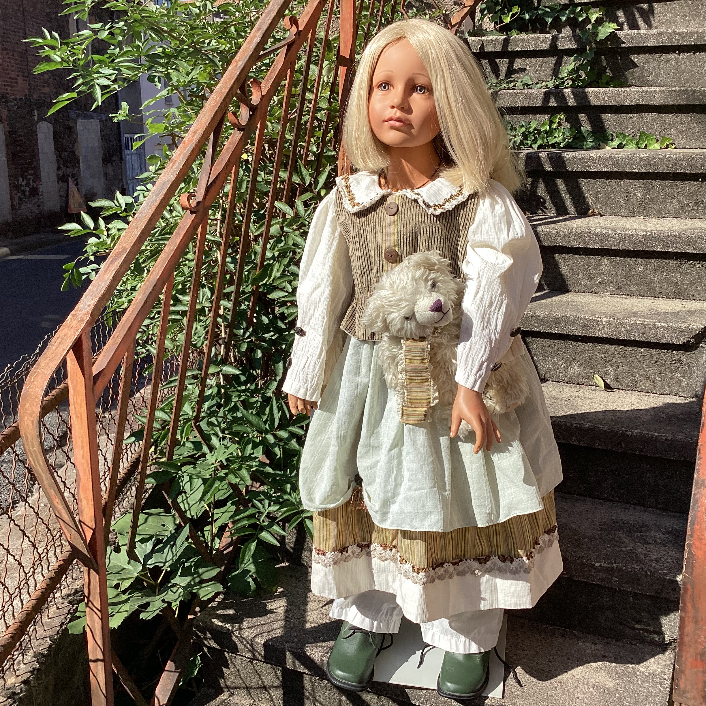 Poupée Annika 110 cm de RF-Collection — La passion des poupées